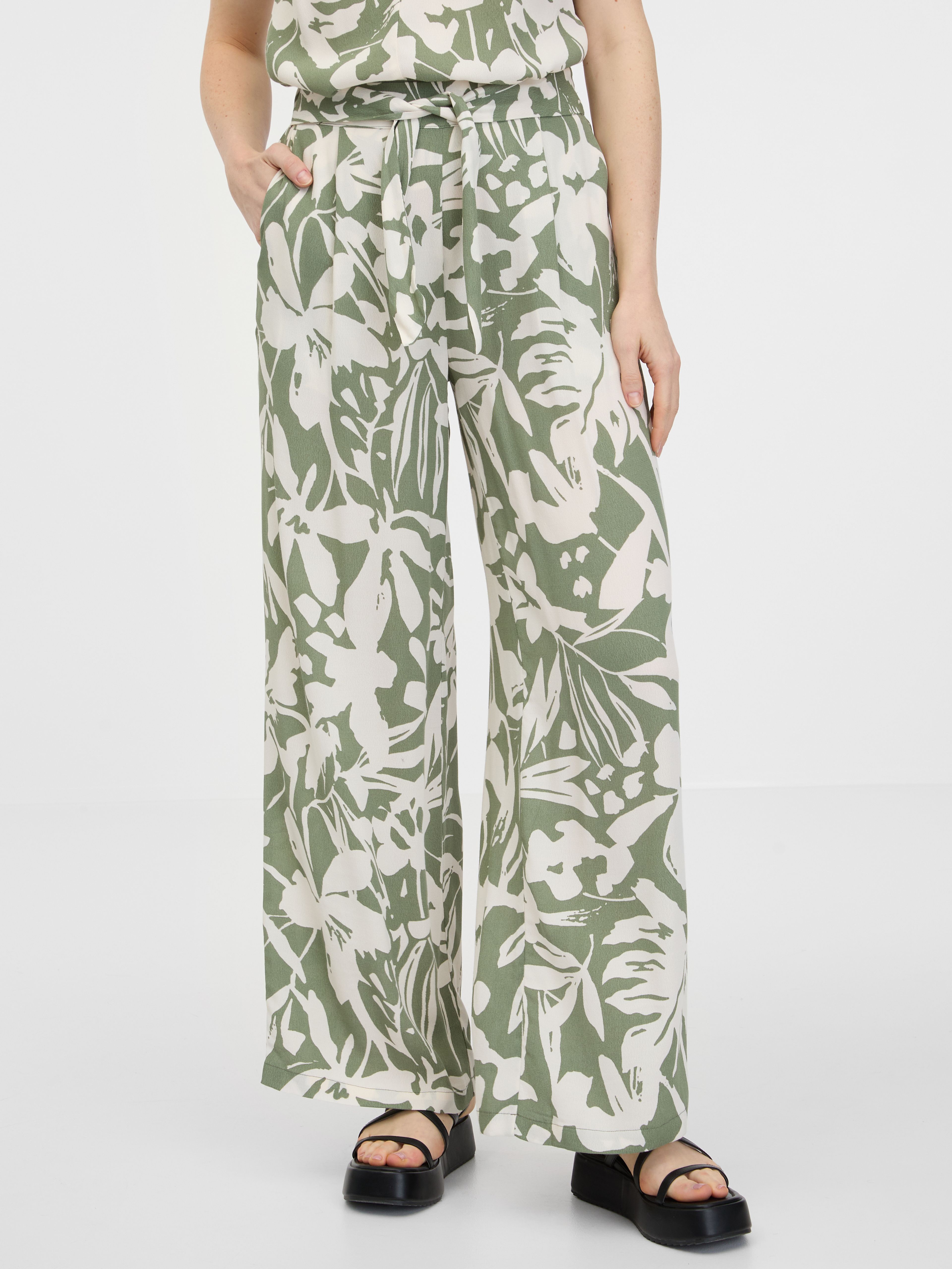 nohavice, kraťasy, legíny | Orsay.sk - Oficiálny e-shop ORSAY pre Slovensko